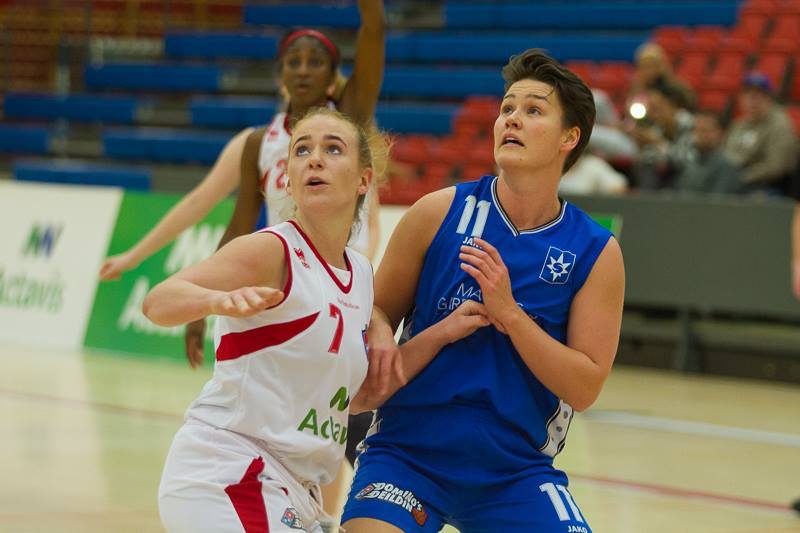 María Lind í bann fyrir umdeilt brot - Karfan