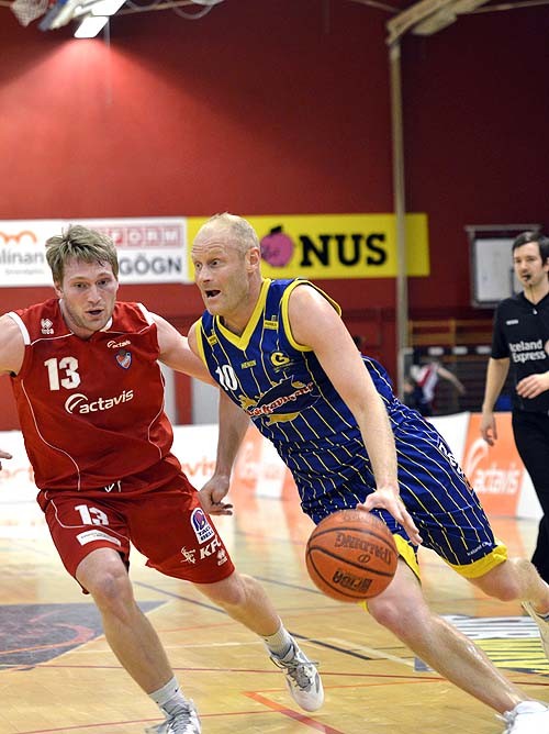 Páll Axel svellkaldur og kláraði Hauka - tvíframlengd spennuviðureign í Schenkerhöllinni - Karfan