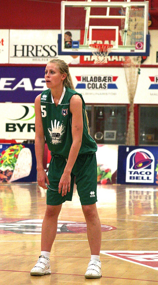 Umfjöllun: Njarðvík hirti stigin á Ásvöllum - Karfan