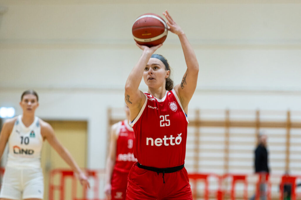 Nýliðarnir fyrstir til að leggja Keflavík - Karfan